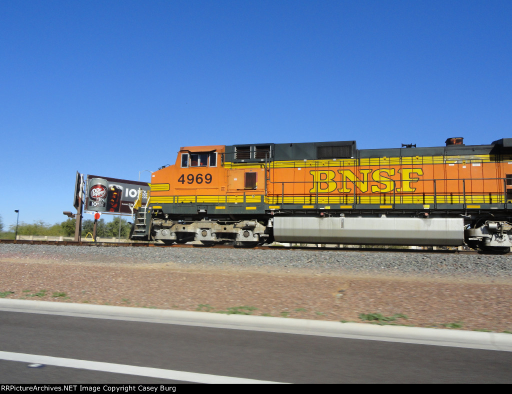 BNSF 4969